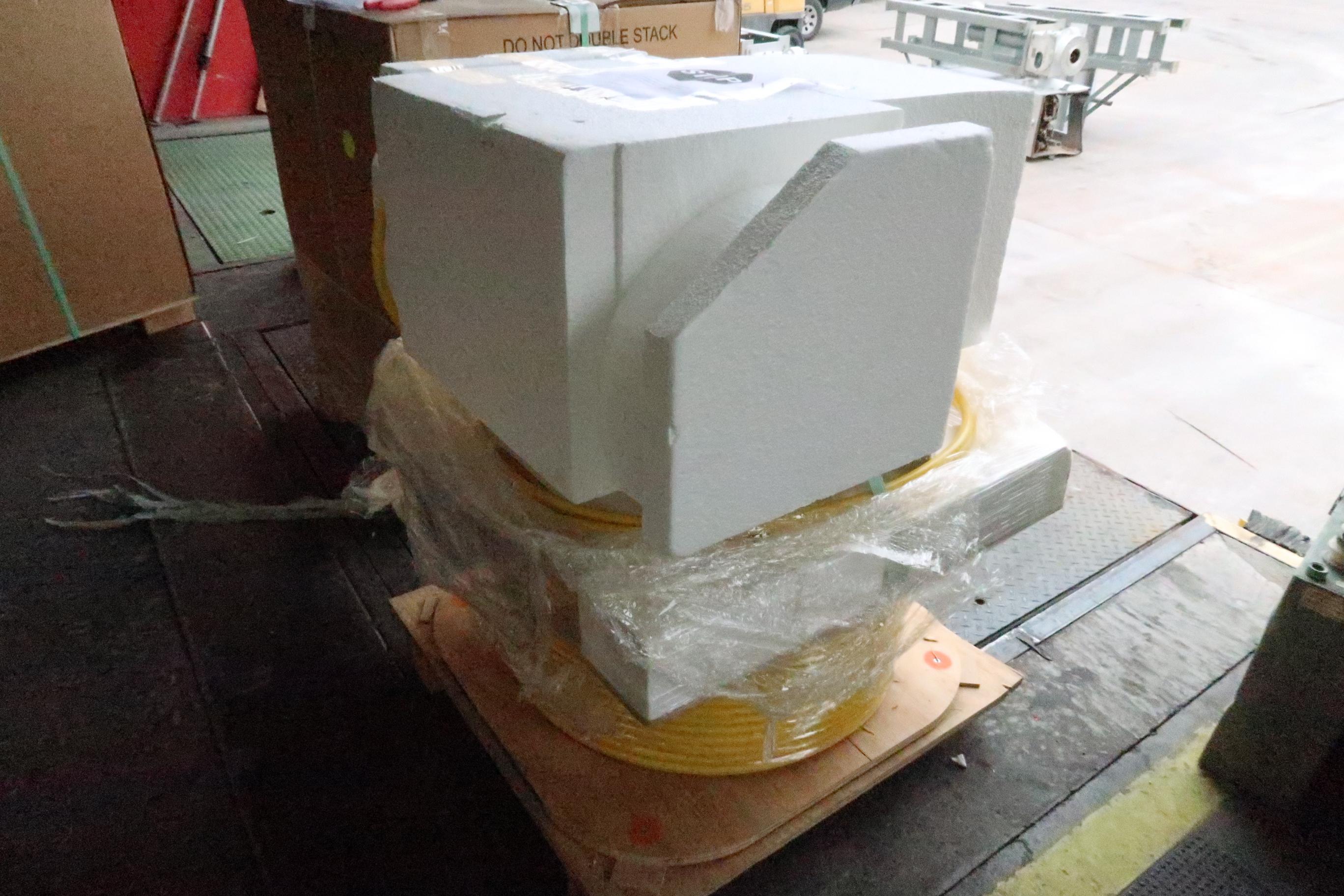 Commscope FCM-17/0LH122 FDF Fiber Termination Panel 144 SC/UPC ...